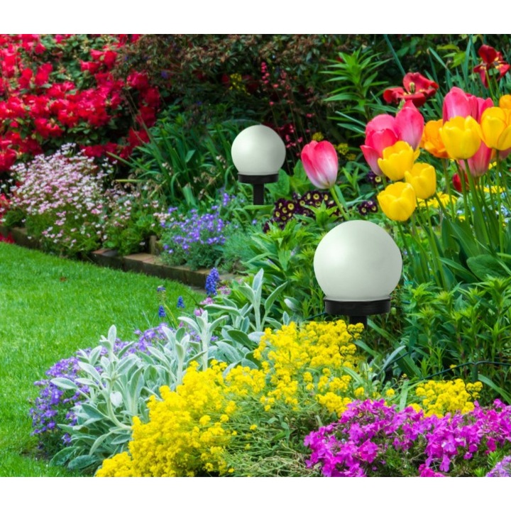 Lampa Solara LED Decorativa, forma Glob, pentru gradina, plastic, Negru ...