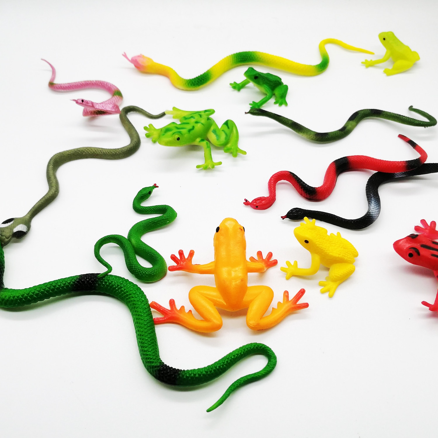 Set 14 figurine animale de apa, serpi, broaste si reptile, 4-15 cm ...