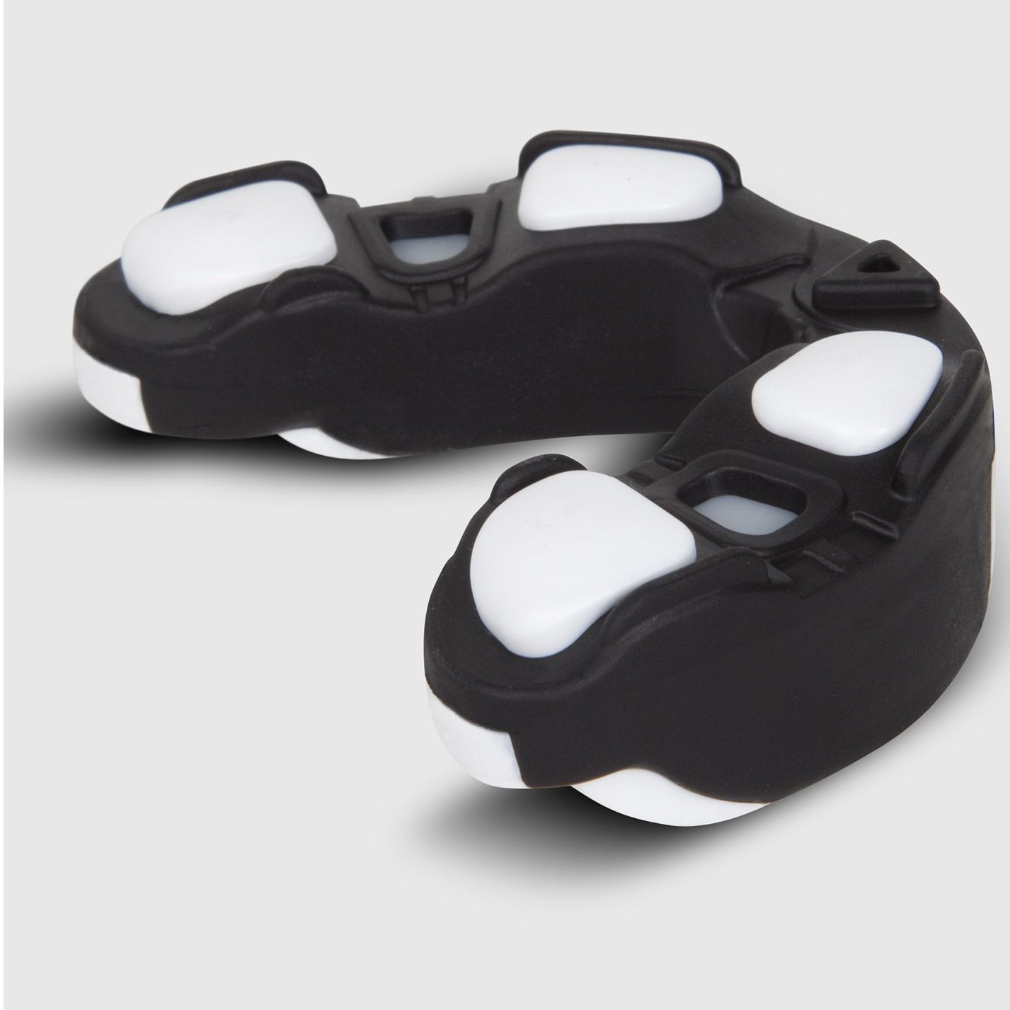 Proteza box VENUM Predator, negru/alb - eMAG.ro