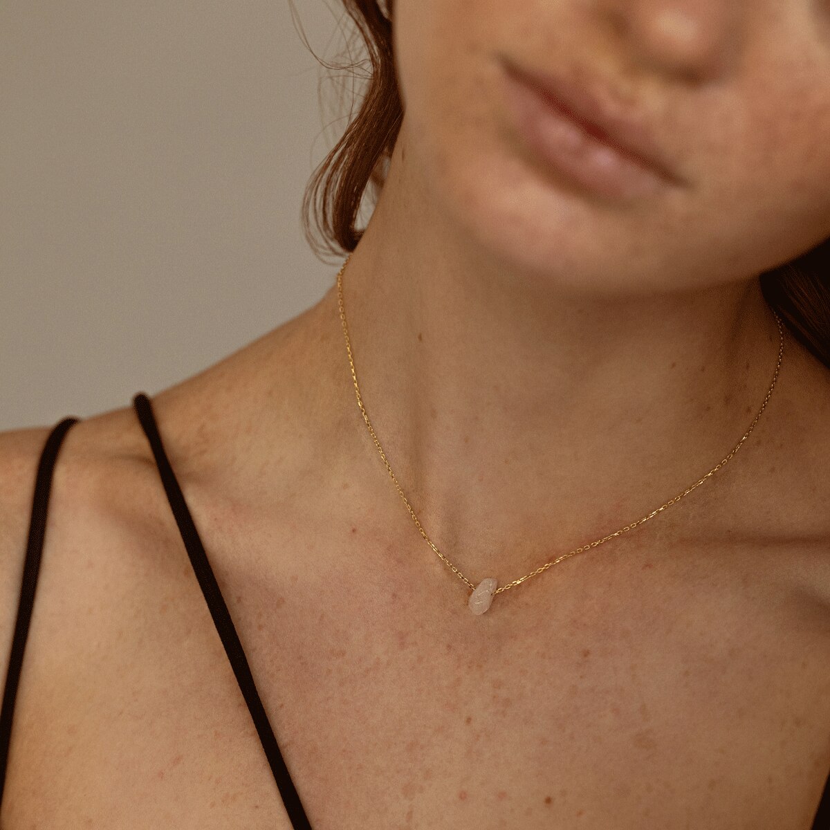 Colier din aur galben 14K si cuart roz, Beejou - eMAG.ro