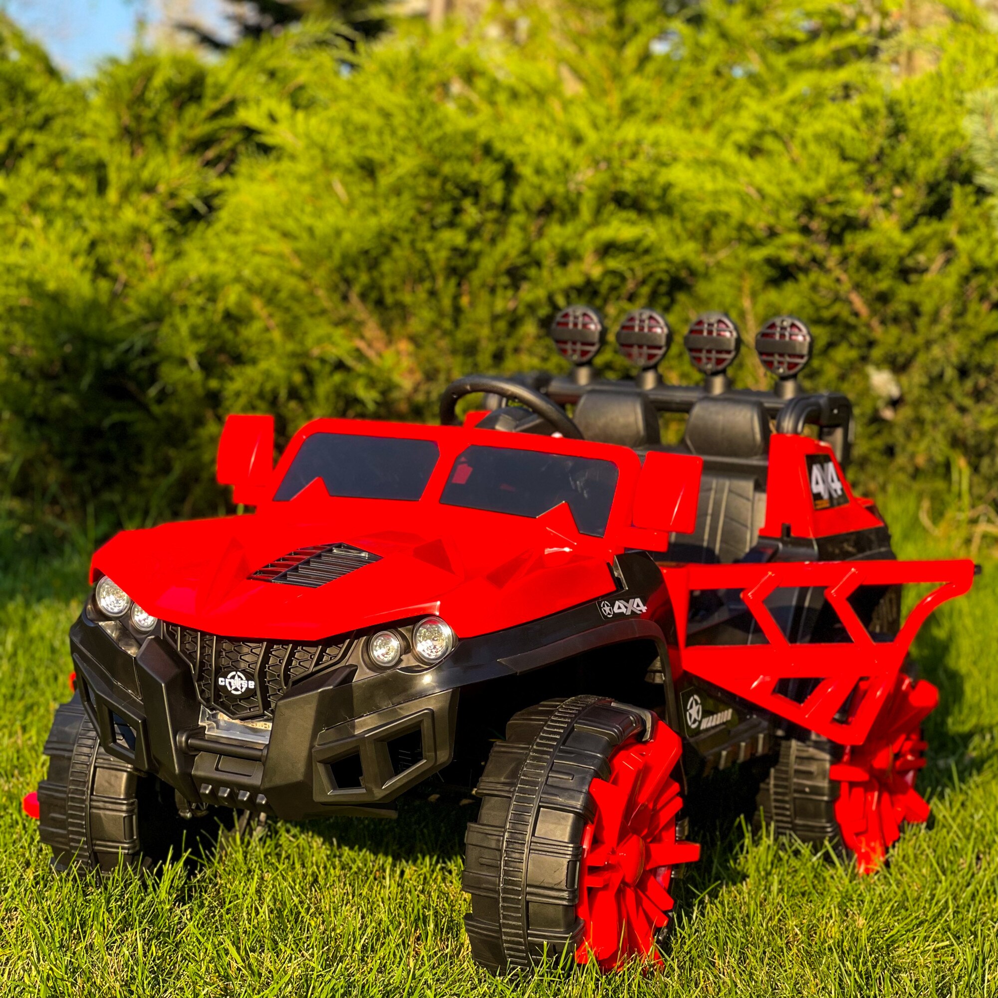 Електрическа кола с акумулатор за деца MANINI, Jeep 4X4, 2 места, 2 ...