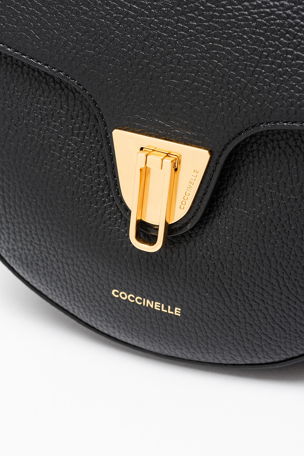 COCCINELLE, Geanta crossbody de piele Beat, Negru - eMAG.ro