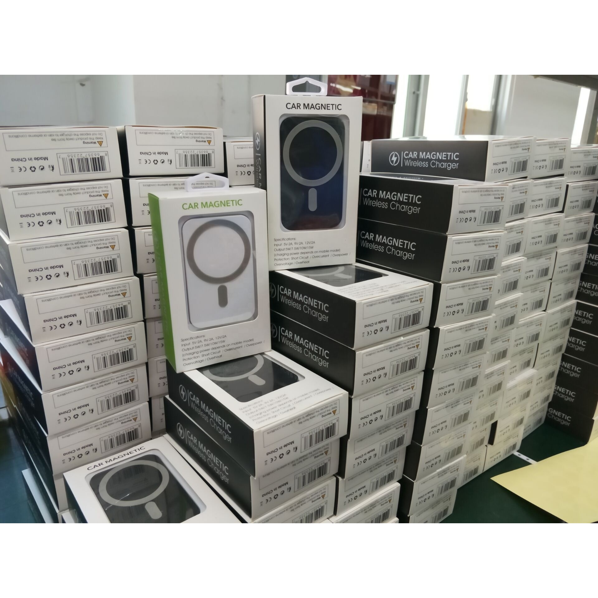 Incarcator auto wireless magnetic MagSafe, 15W, Rotire 360 grade ...