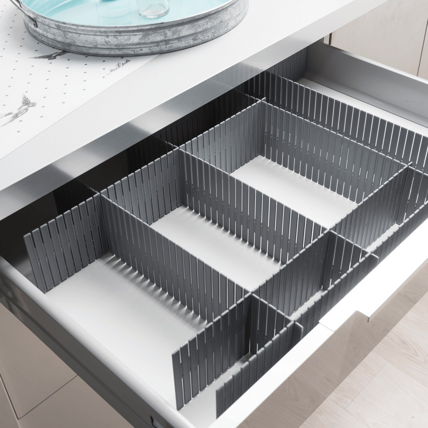 Separator pentru sertare, gri, 44 cm x 10 cm, Compactor - eMAG.ro