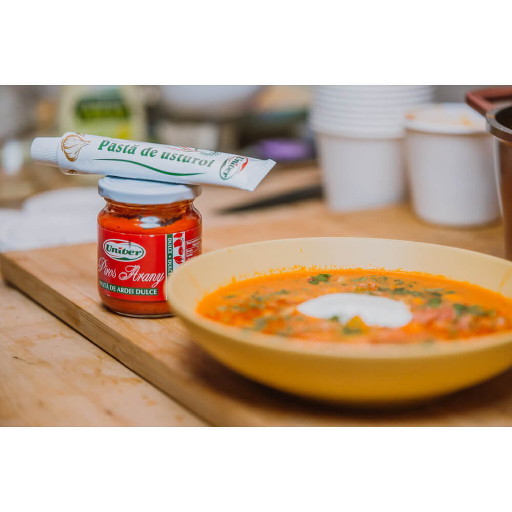 Пастет от сладък пипер Univer Piros Arany, 200 гр - eMAG.bg