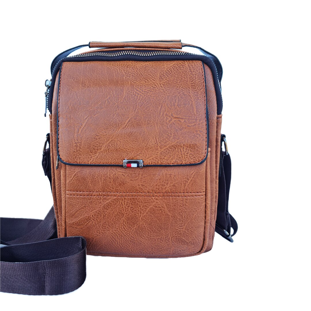 Geanta de umar, barbati, bareta ajustabila, maro, 20x25x10cm - eMAG.ro