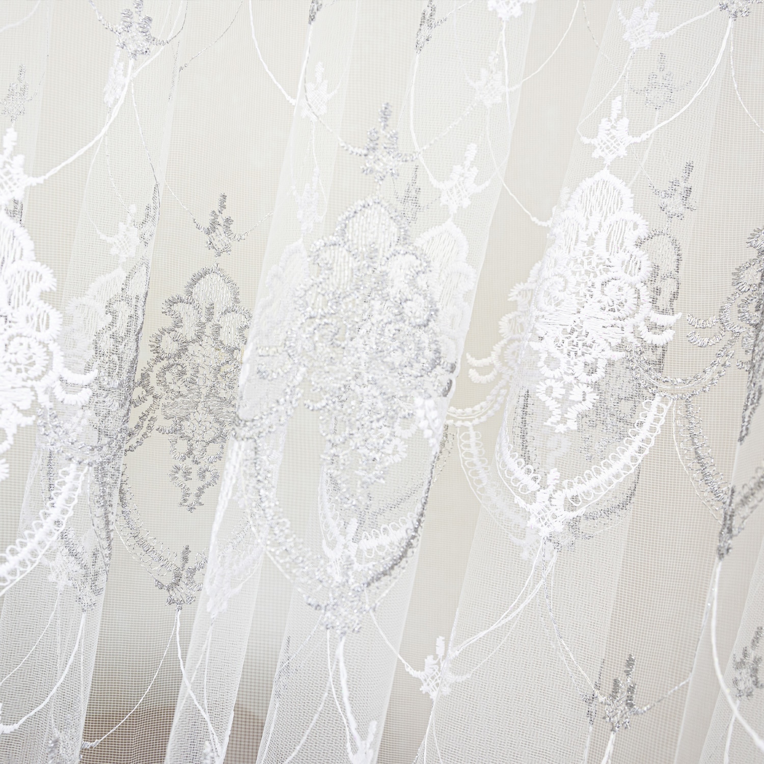 Perdea brodata, alba, nesifonabila Hiko Silver Chateau 300x245cm, cu ...