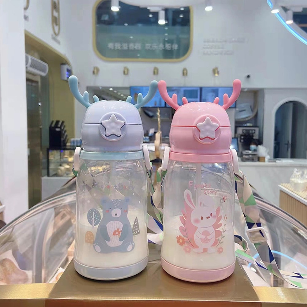 Ceasca de apa pentru copii, SOOYE® cu coarne de ren si bretea, 600ml ...