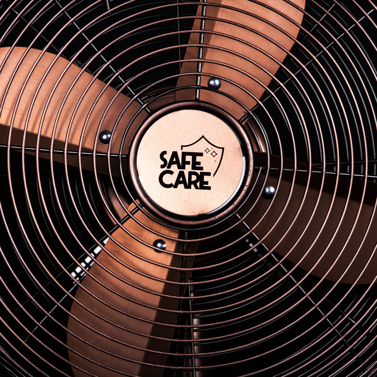 Настолен вентилатор Safecare, С метална конструкция, 3 нива на скорост ...