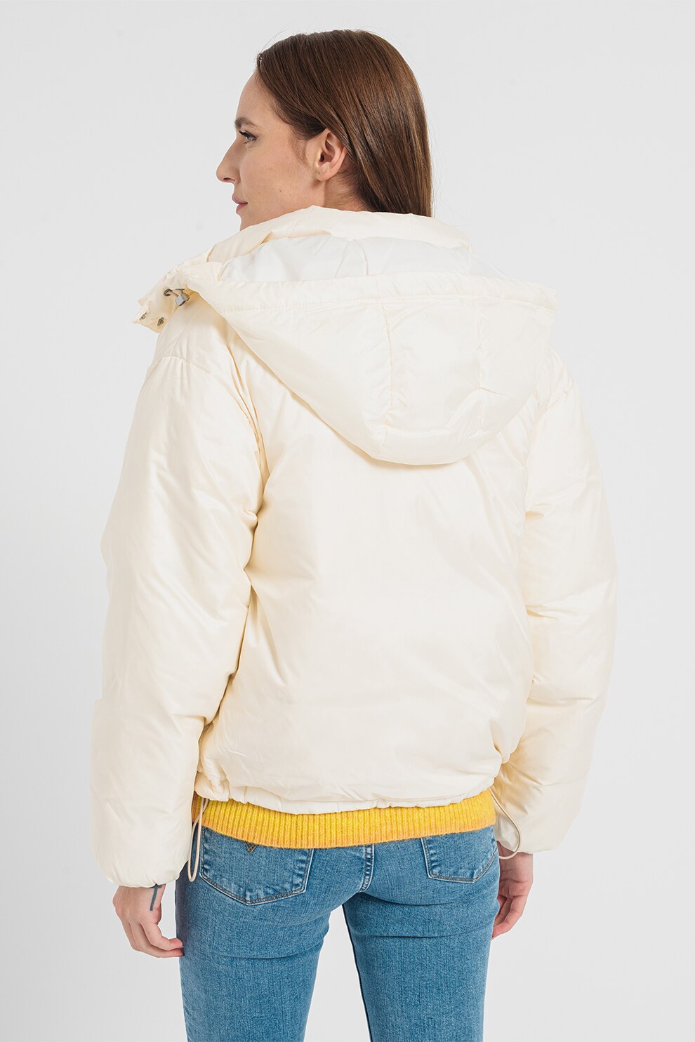 Levi's, Geaca cu umplutura de puf si gluga detasabila, Alb murdar, M ...