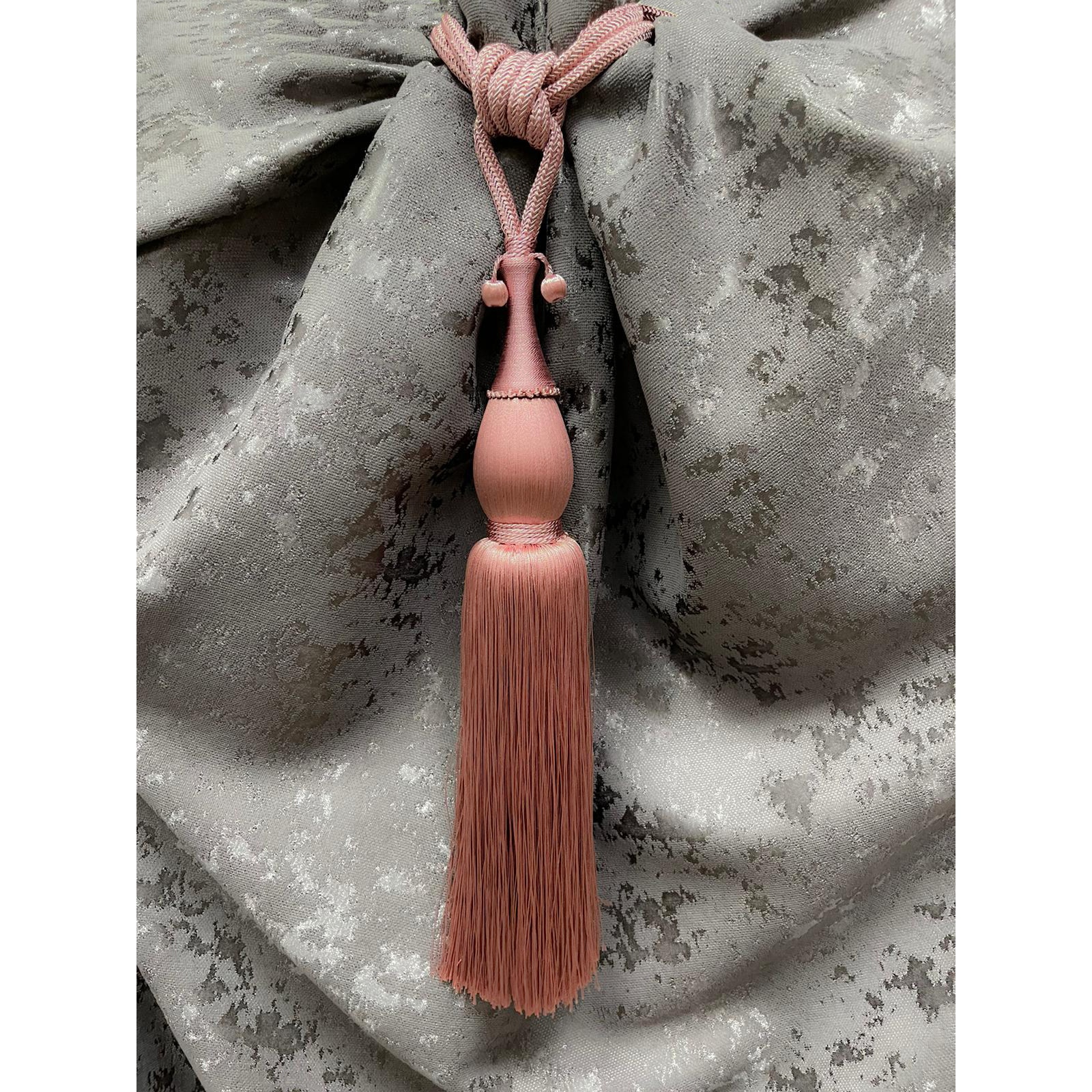 Set doi canafi roz, ciucuri draperie - CAN1 - eMAG.ro