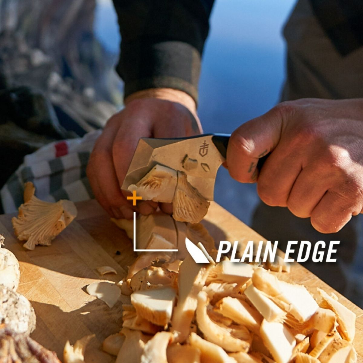 Cutit Tactic Gerber, Tri-Tip Mini Cleaver - eMAG.ro