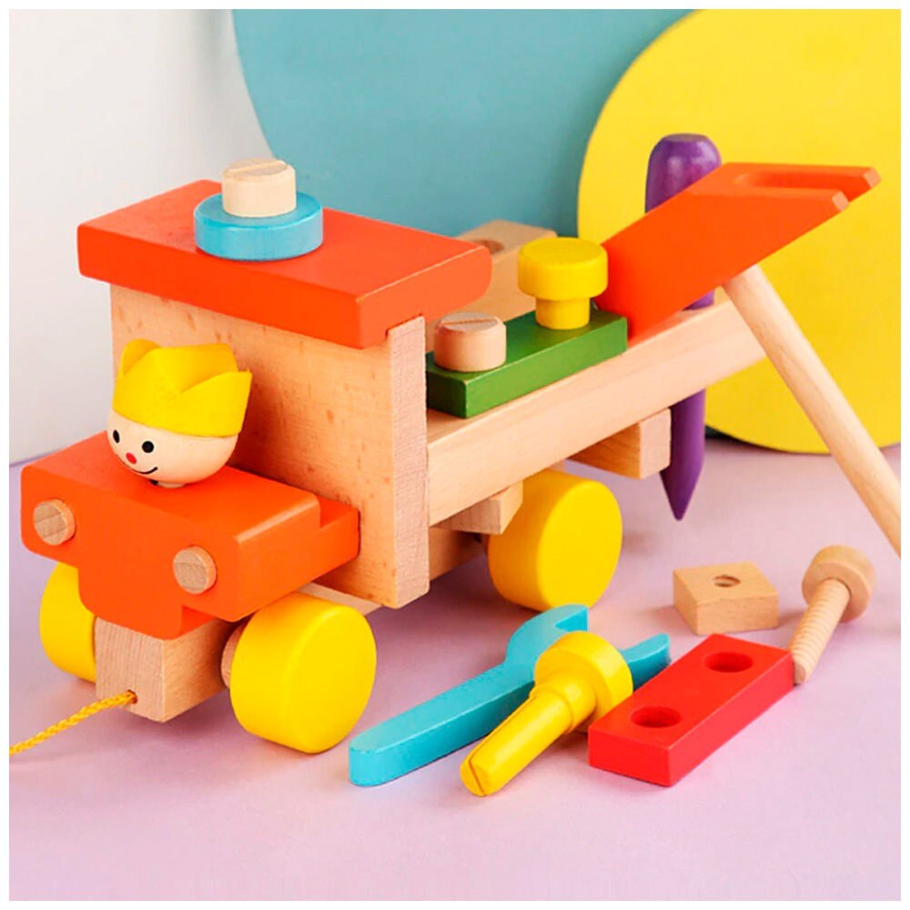 Masina colorata din lemn cu instrumente - jucarie de tras 102-8-1-c ...