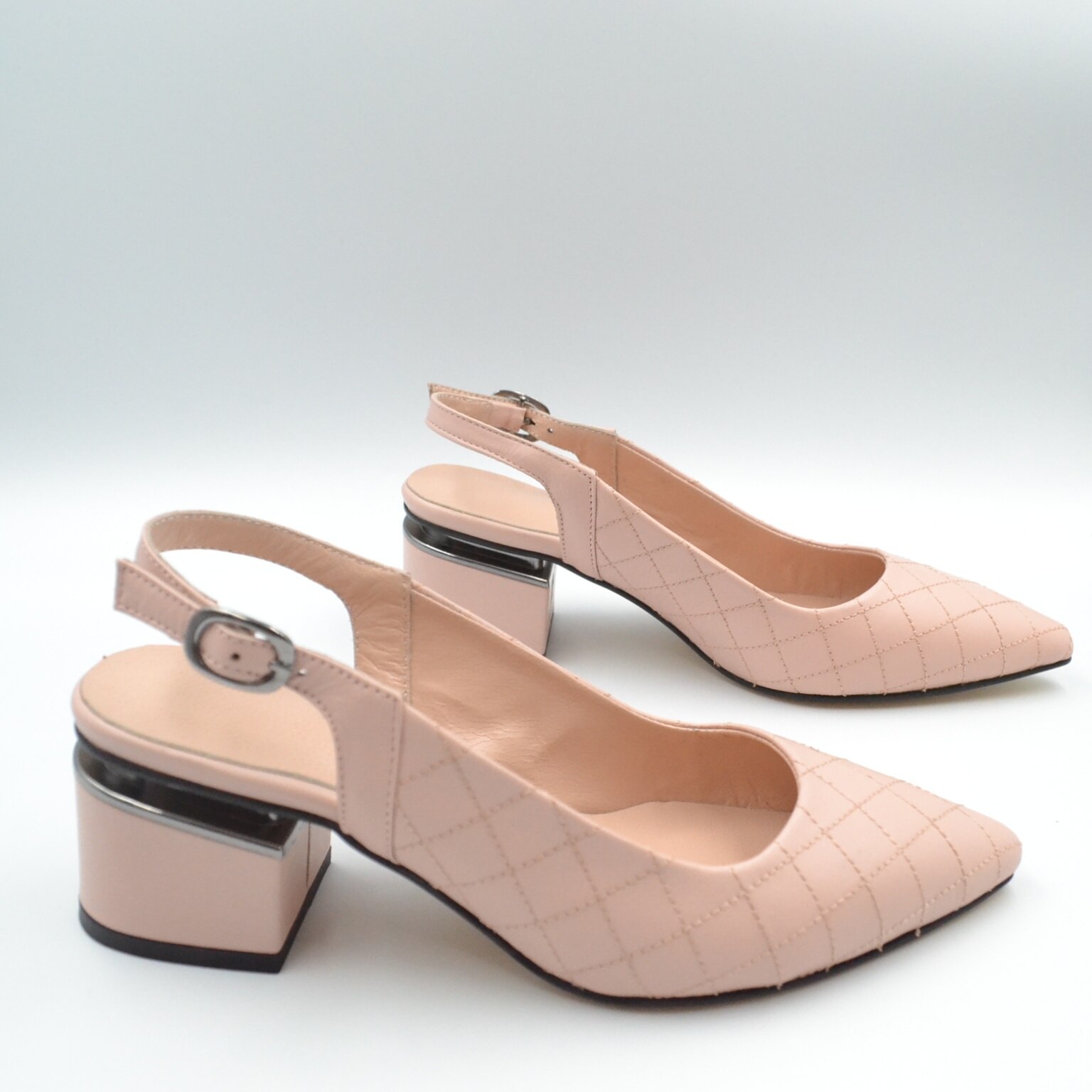 Pantofi decupati, Bonton, model Lara, roz, 40 - eMAG.ro