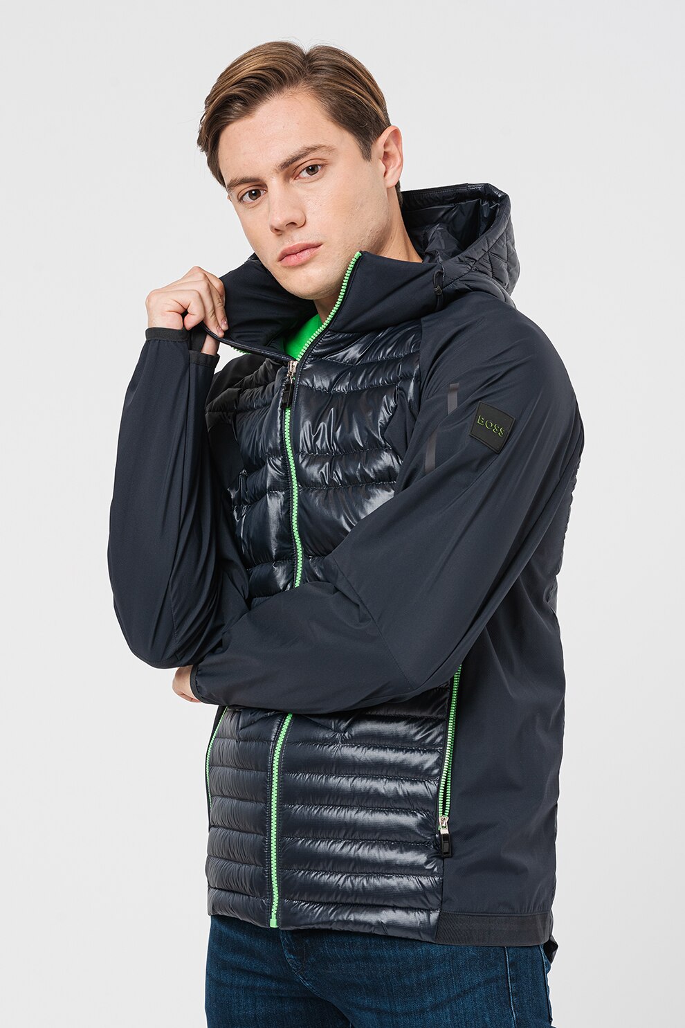 BOSS, Geaca cu umplutura de puf si gluga Eskio, Bleumarin, M - eMAG.ro