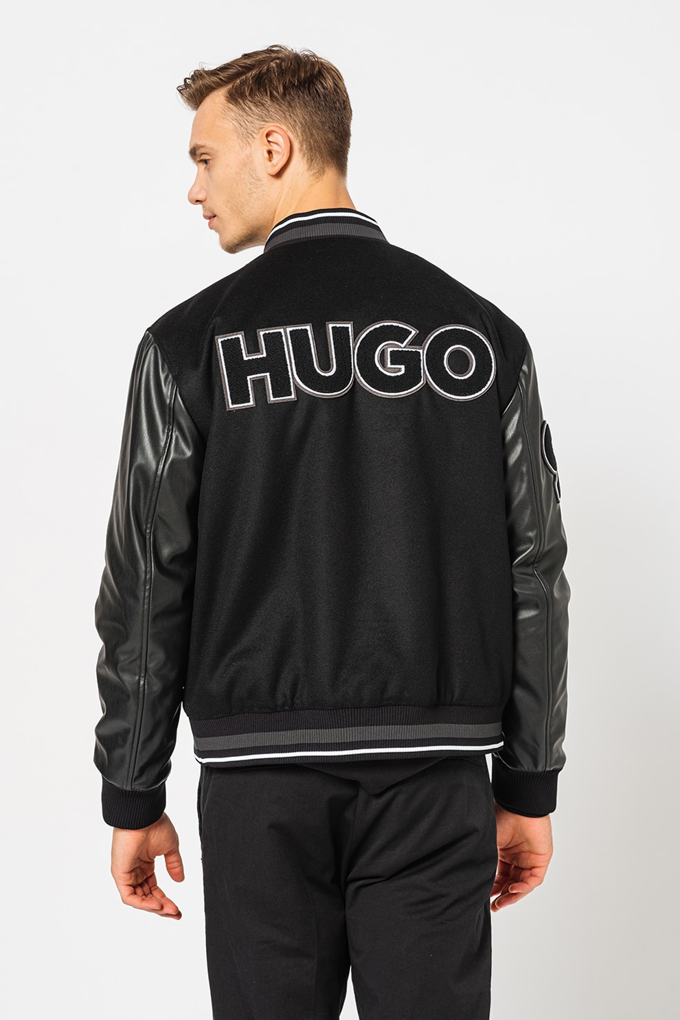 HUGO, Jacheta bomber din amestec de lana cu aplicatie logo Babu, Negru ...