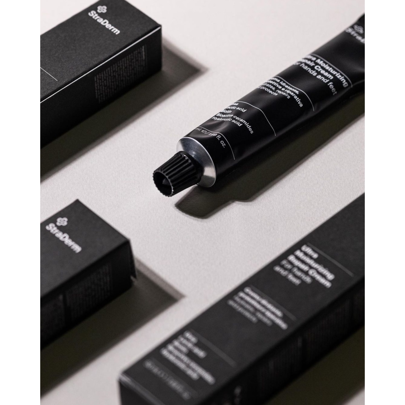 StraDerm Ultra hidratáló krém kézre és lábra, 50 ml - eMAG.hu