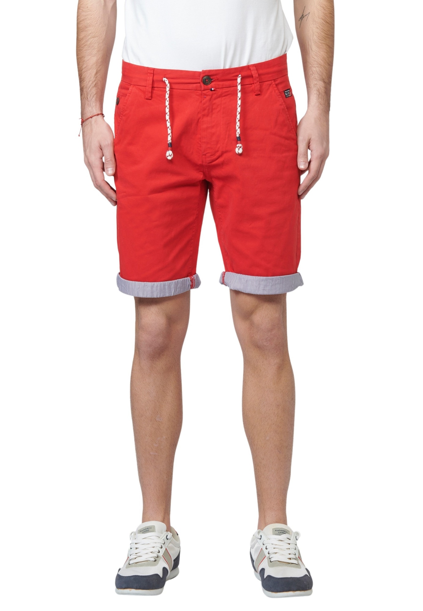 Pantaloni scurti barbati - eMAG.ro