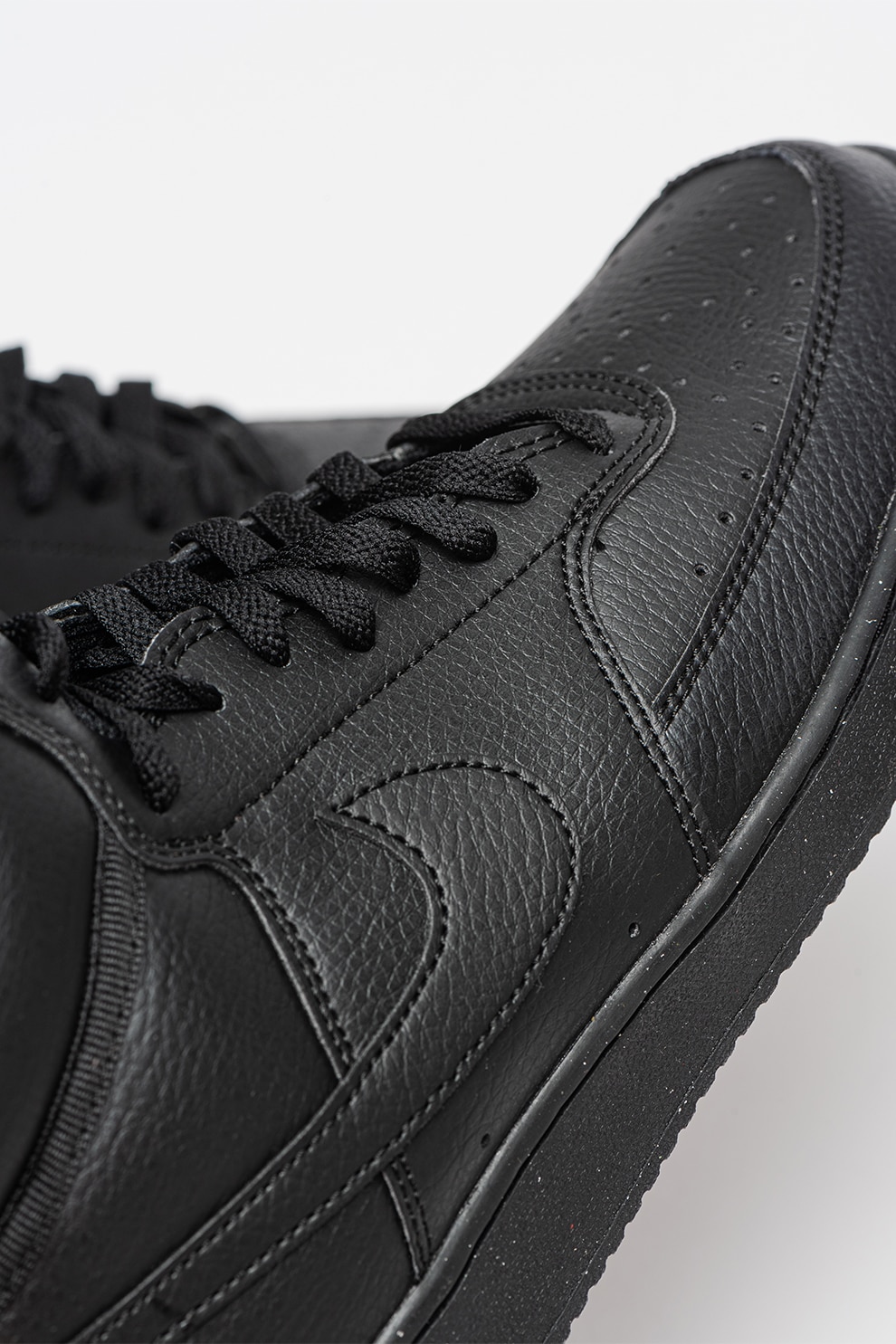 Nike, Pantofi sport mid-high cu insertii de piele Court Vision, Negru ...