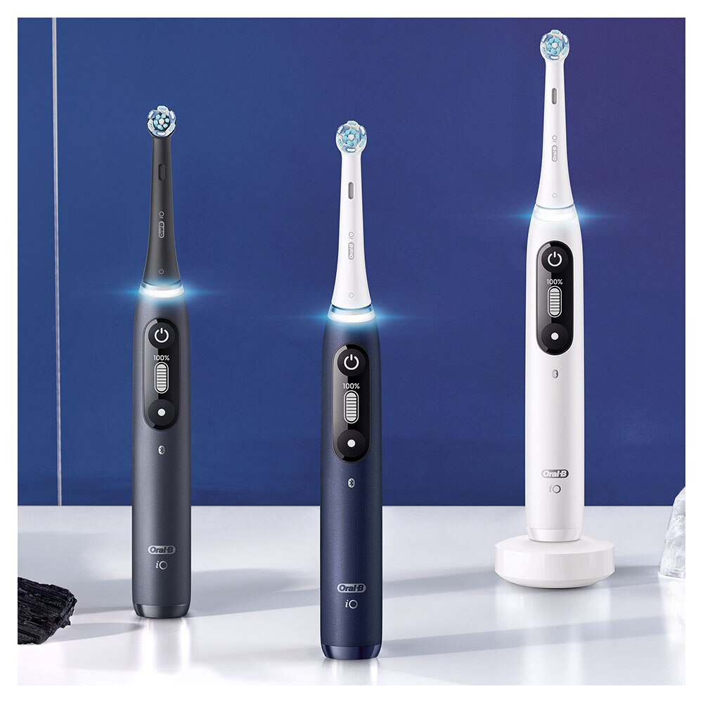 Oral-B iO7 Elektromos fogkefe mágneses és mikrovibrációs technológiával ...
