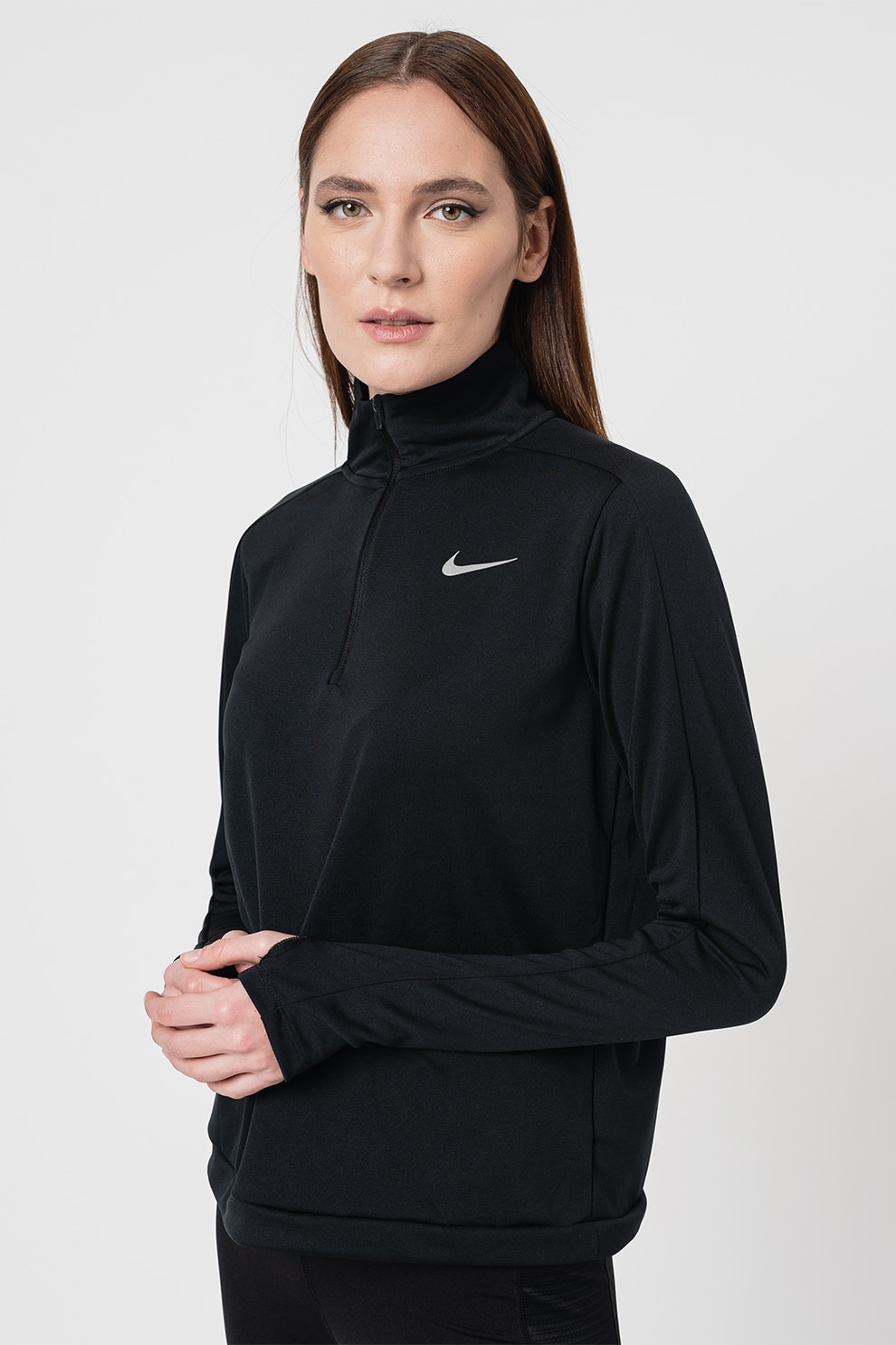 Nike, Блуза за бягане с Dri-FIT и цепки за палеца, Черен, XL - eMAG.bg