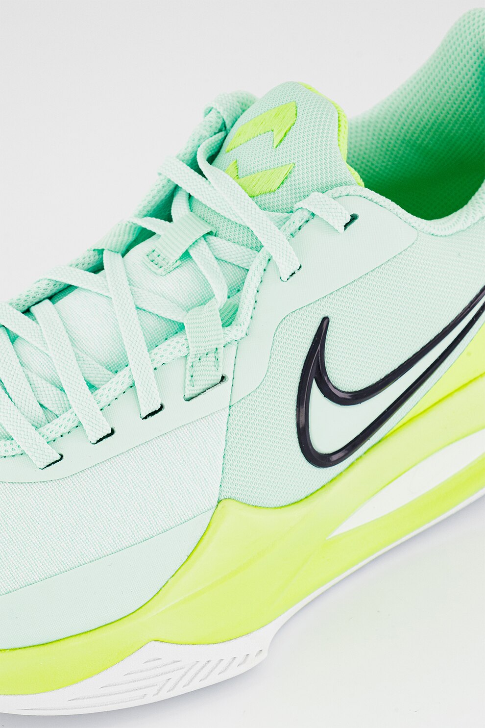 Nike, Pantofi low-cut, pentru baschet Precision VI, Verde lime, Verde ...