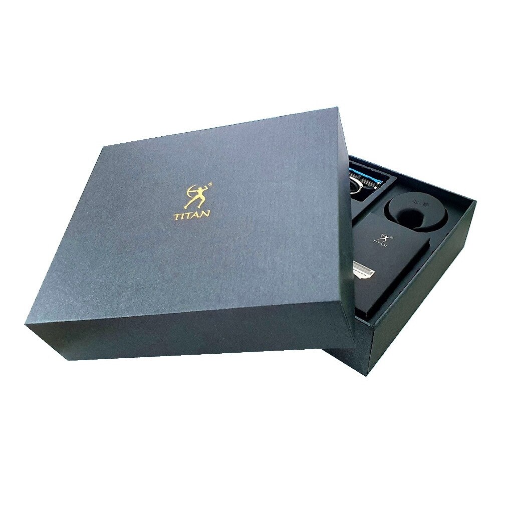 Set cadou pentru barbierit Titan, Aparat de ras fusion5, Suport aparat ...