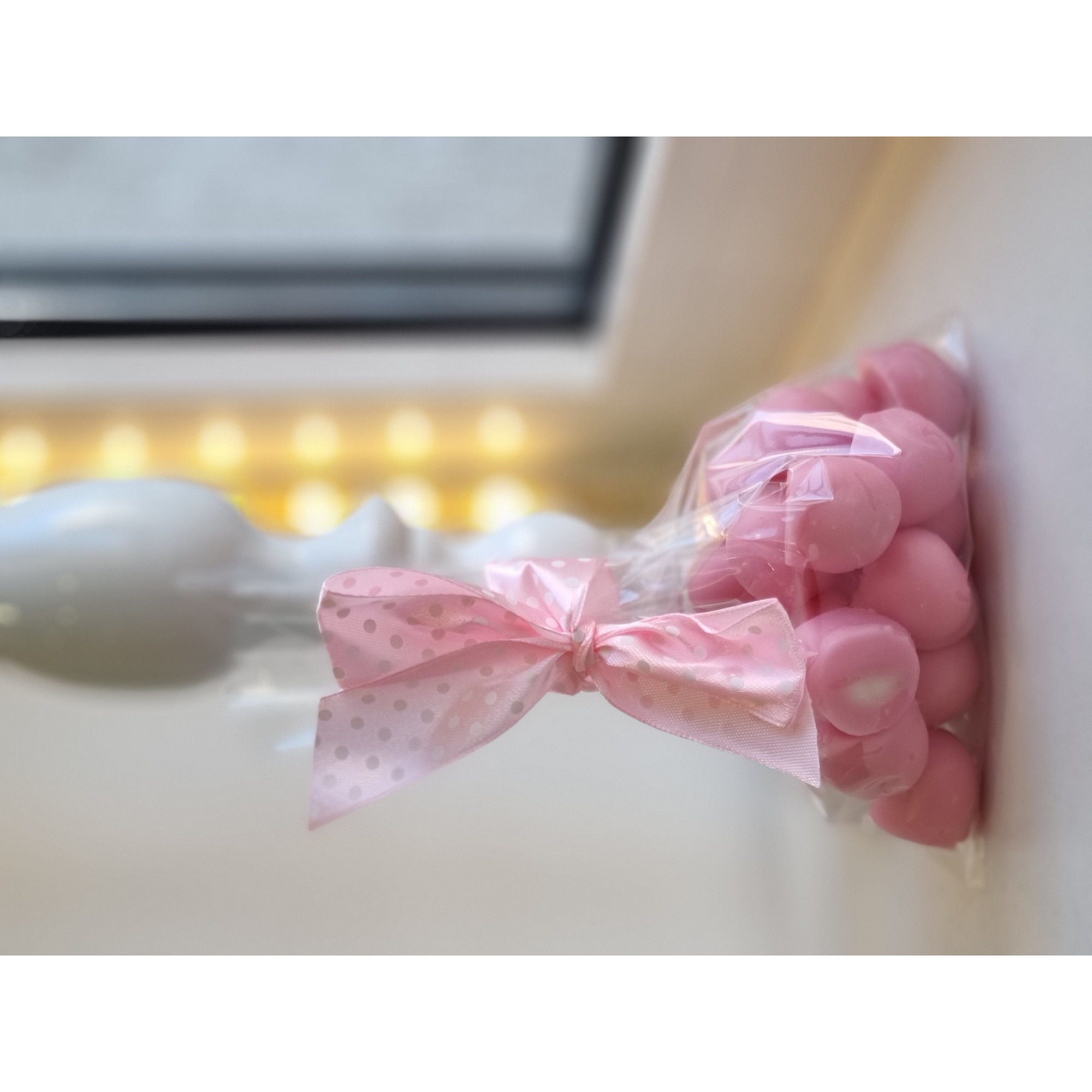 Bomboane fondante cu petale de trandafir SAVINI, 200 gr - eMAG.ro