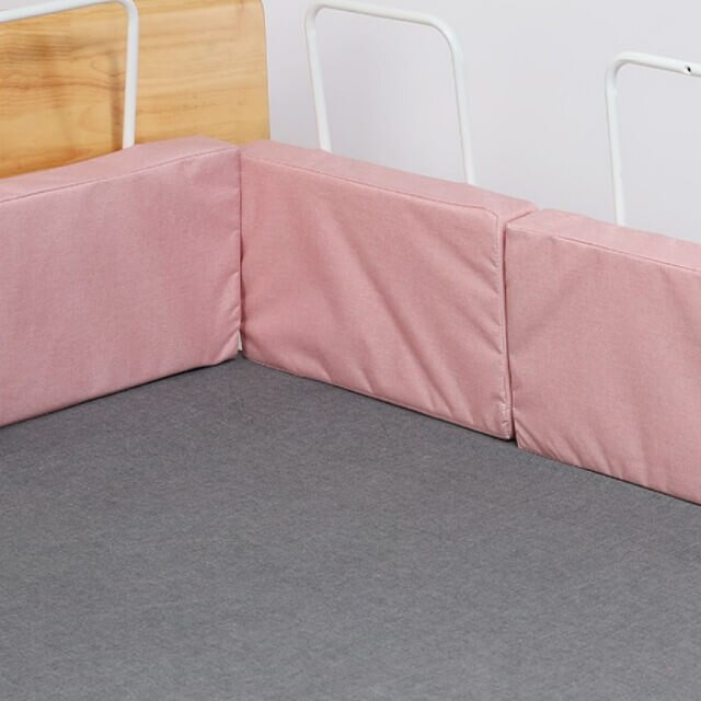 Mini-Bumper protectie pat, 50x28 cm, Roz pastel - eMAG.ro