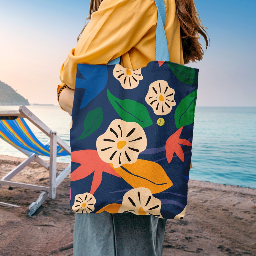 Geanta de Plaja Handmade Tote Liner cu Captuseala, Pattern cu Flori ...