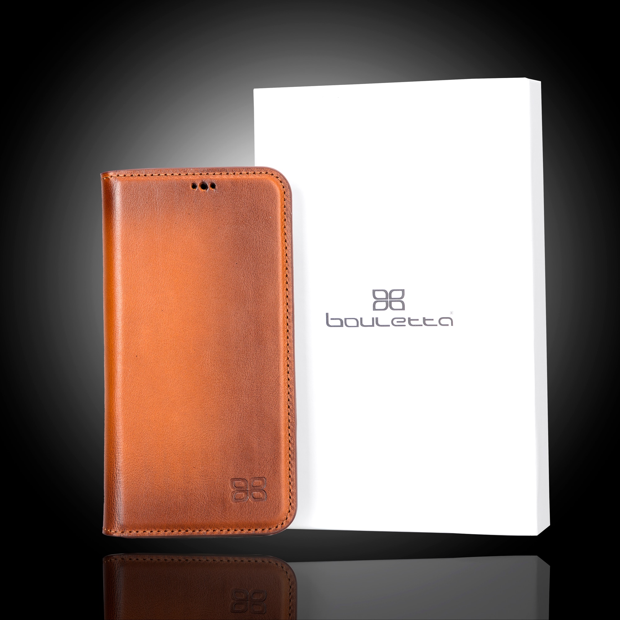Husa slim pentru iPhone 13, Bouletta Brooks, din piele naturala premium ...