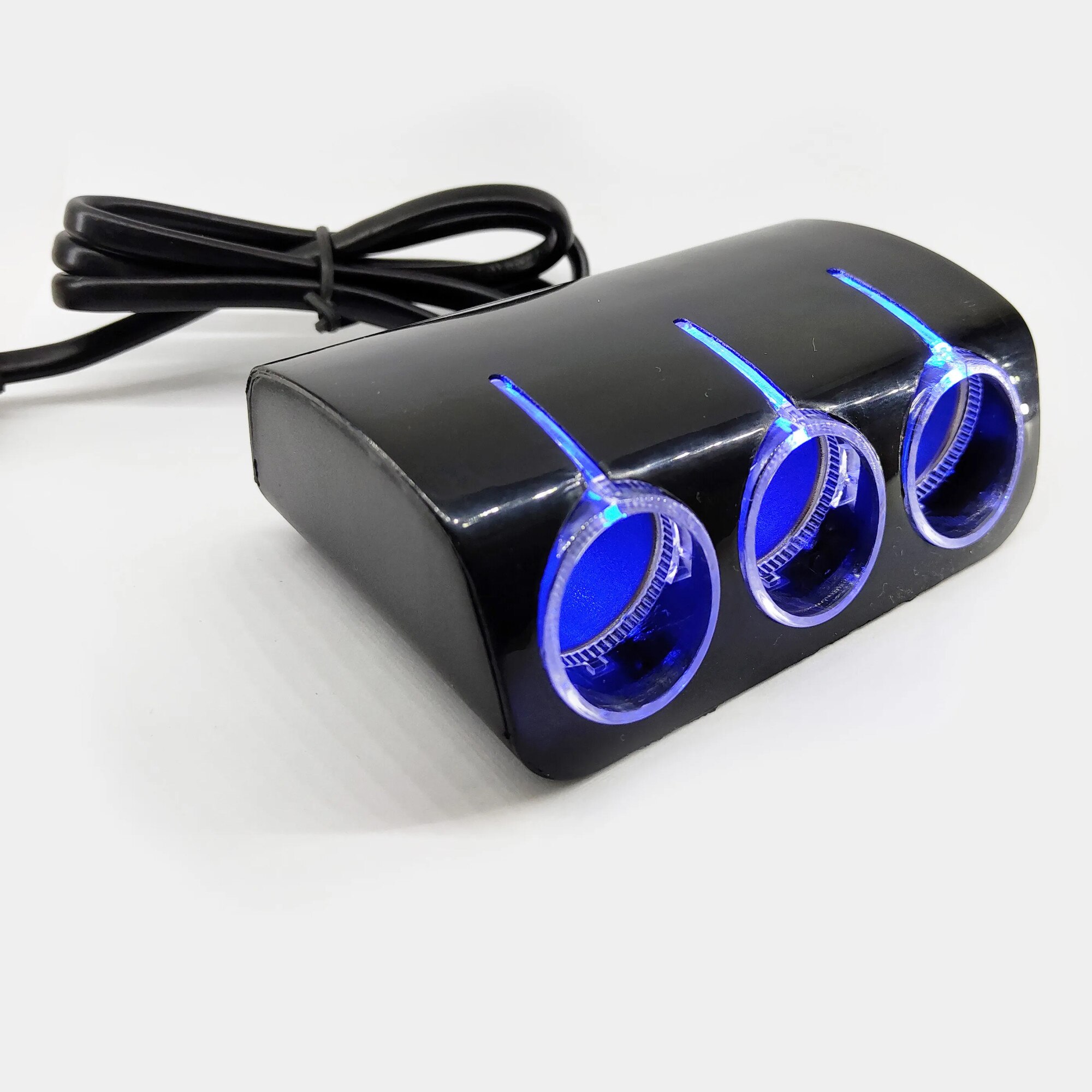 Multiplicator priza bricheta auto cu 3 iesiri 120W,12V-24V, negru - eMAG.ro