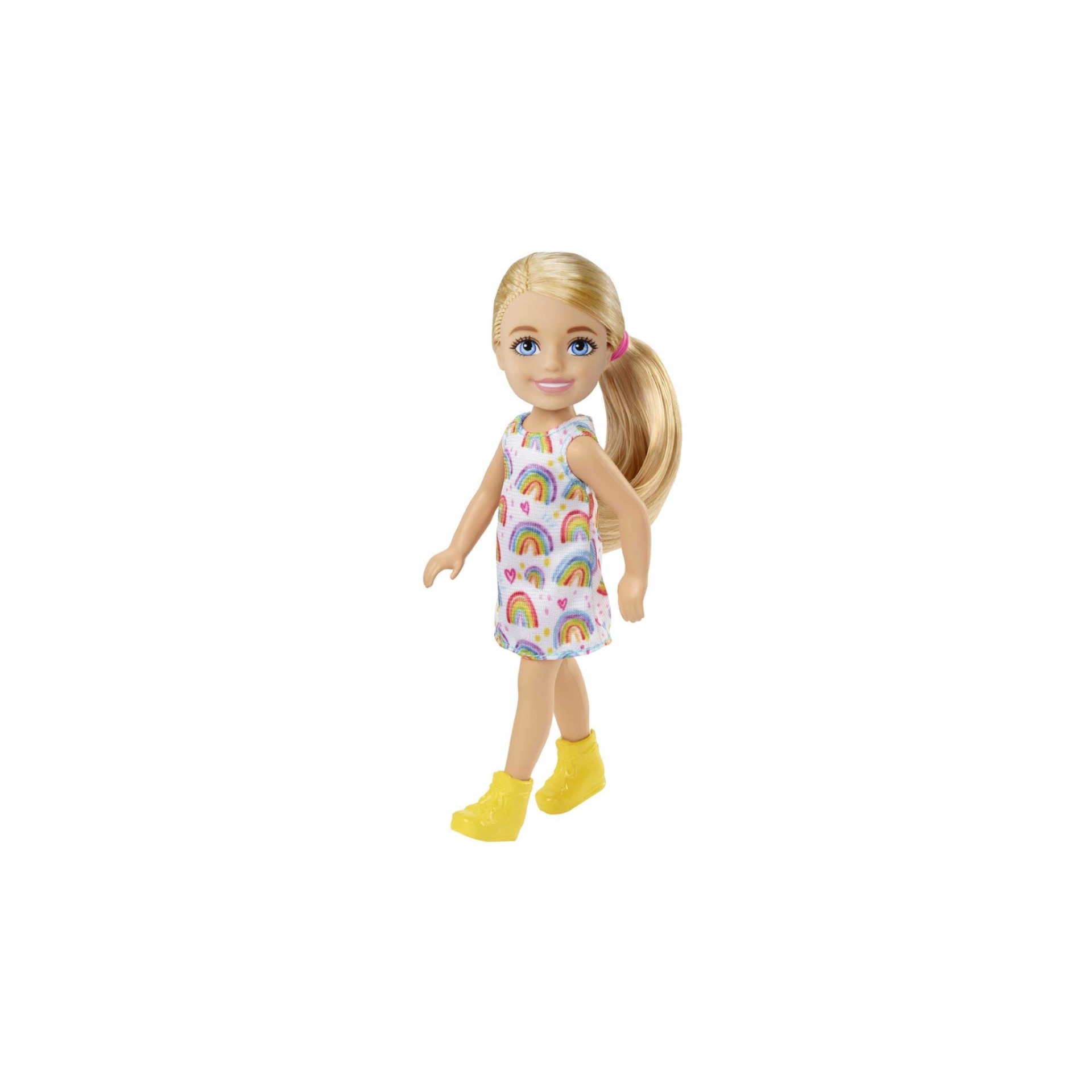 Papusa Barbie, Chelsea cu par blond si rochie cu curcubeu, 15 cm - eMAG.ro