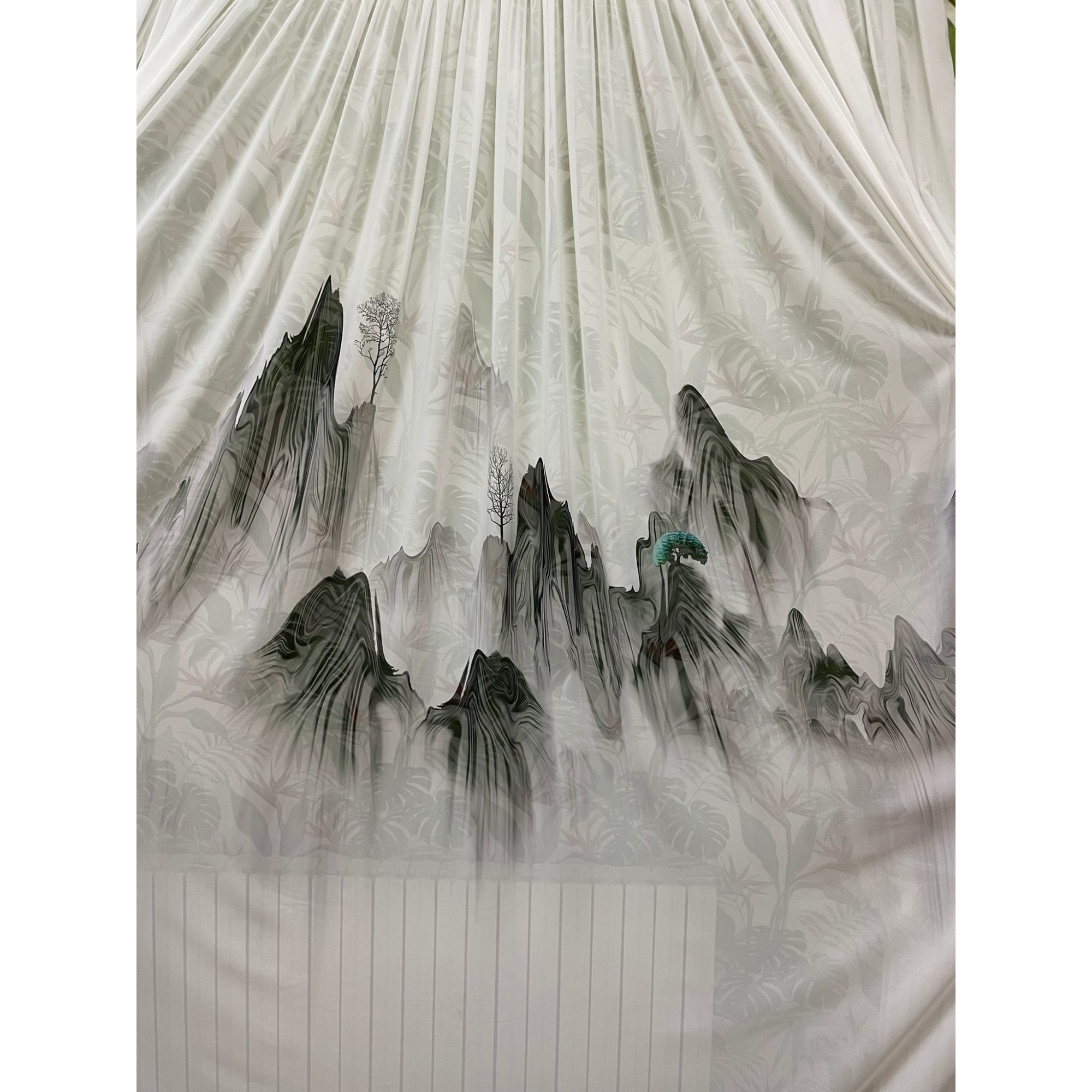 Perdea voal matase culoare alb/gri, 500x245cm colectia "Chinoiserie ...