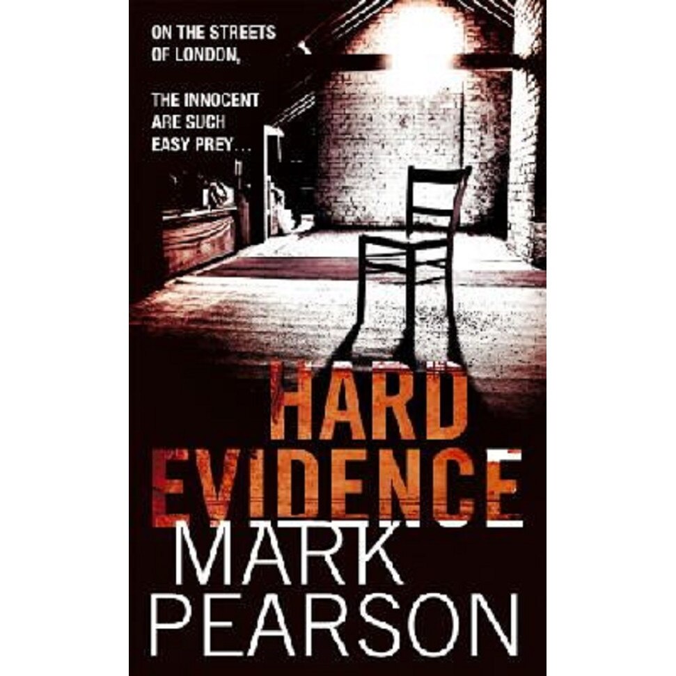 Hard Evidence - Mark Pearson - eMAG.ro