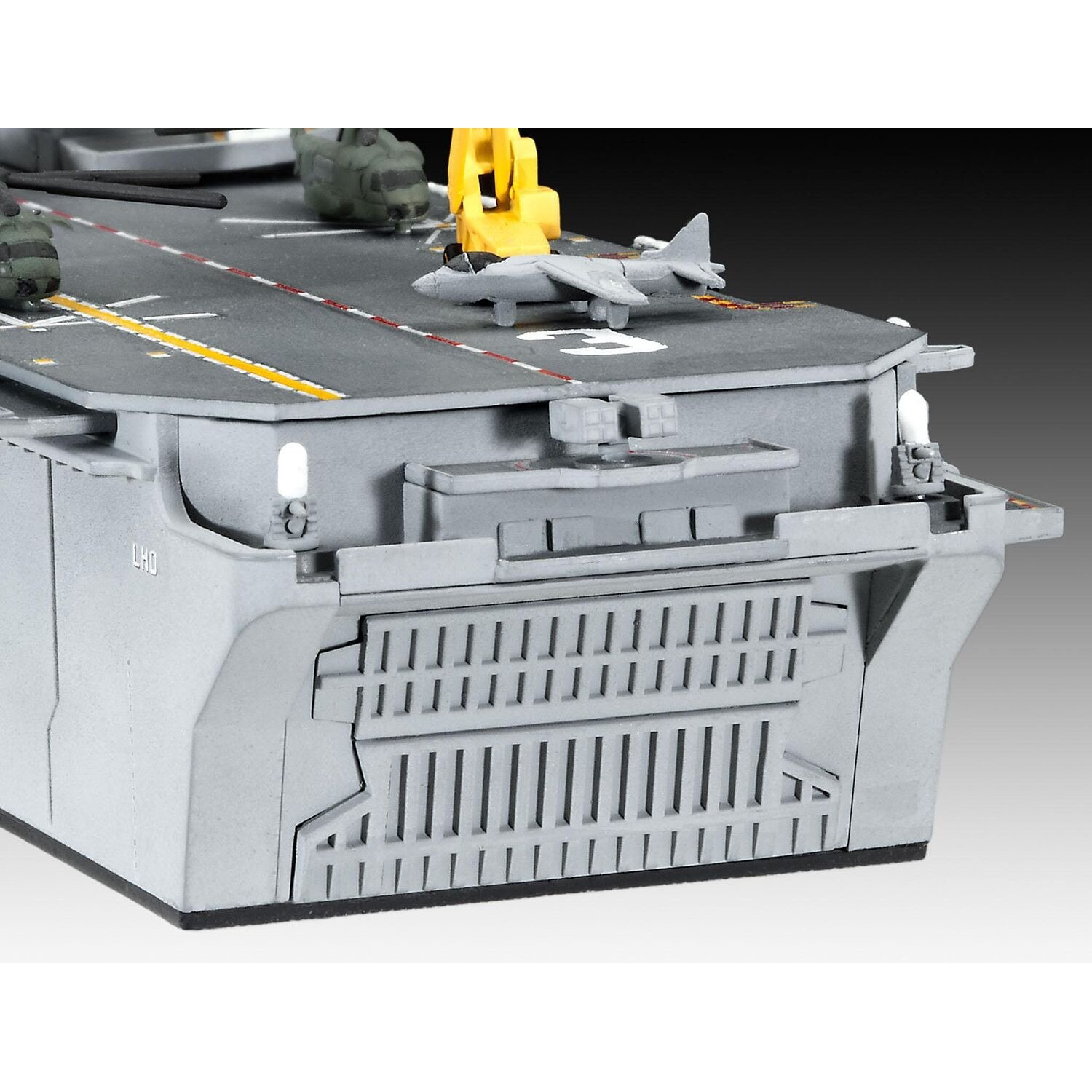 Сглобяем модел, Revell, Американски щурмови кораб USS Wasp Class, 142 ...