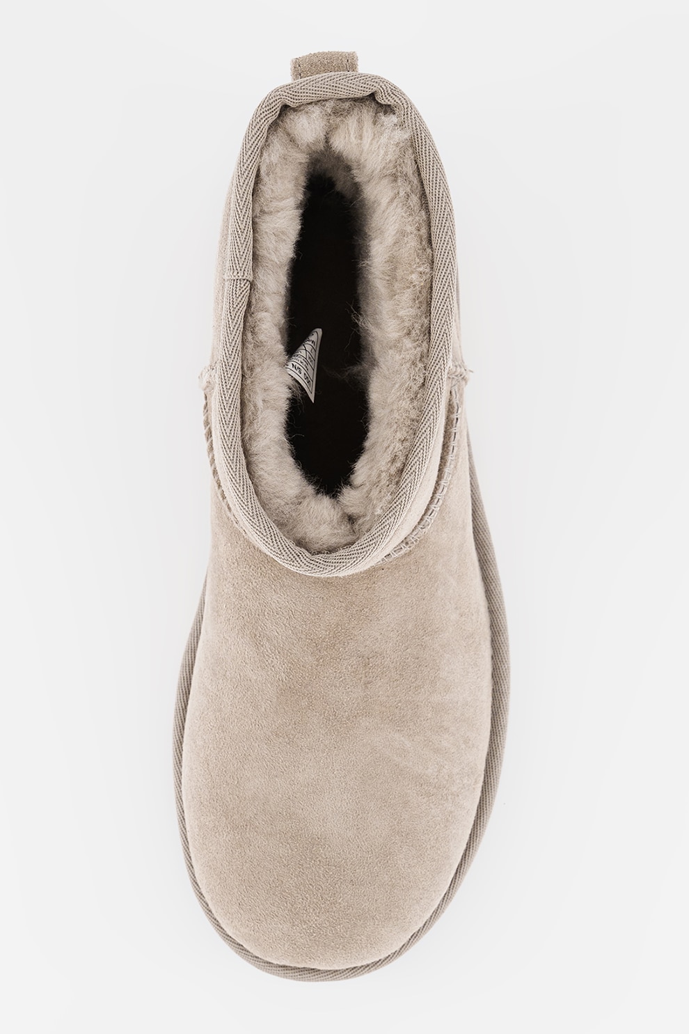UGG, Ghete slip-on rezistente la apa din piele intoarsa Classic Mini II ...