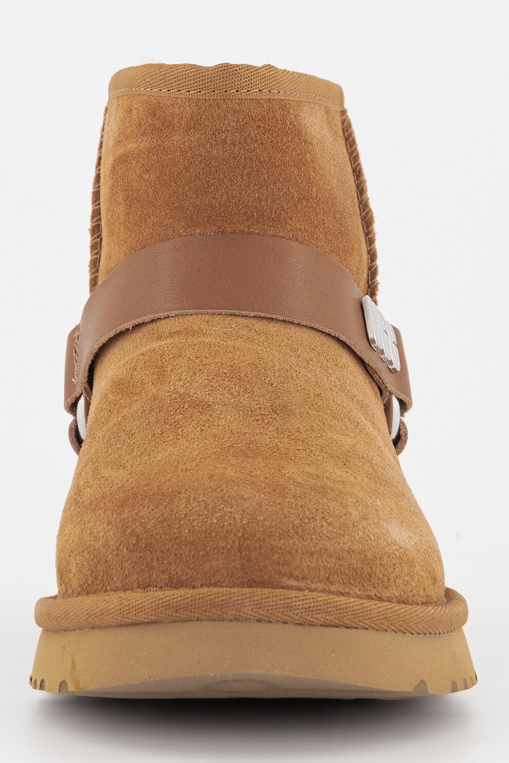 UGG, Велурени боти Classic Mini Chains II, Камел, 10 - eMAG.bg