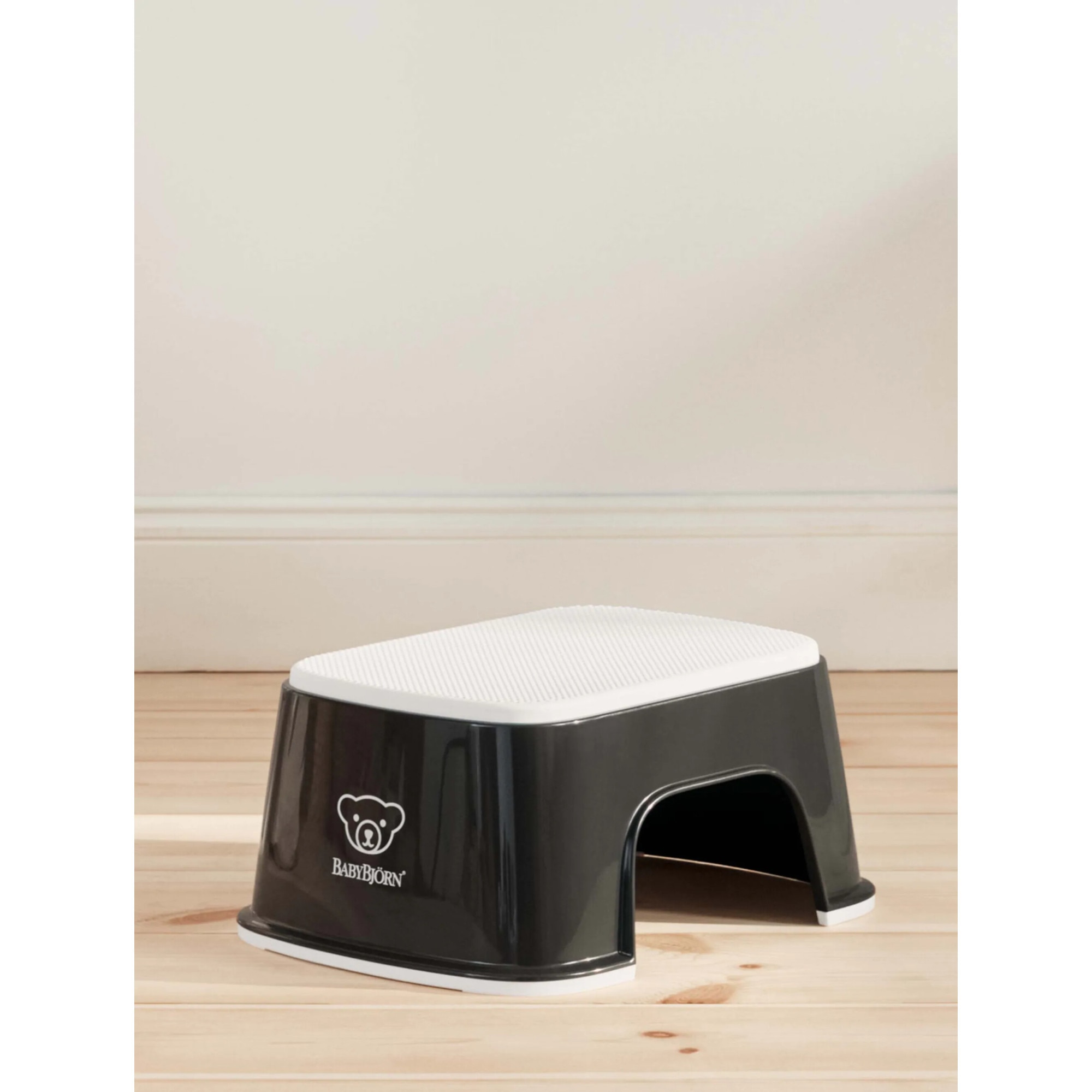 Treapta inaltator pentru baie, Step Stool, Black, BabyBjorn - eMAG.ro