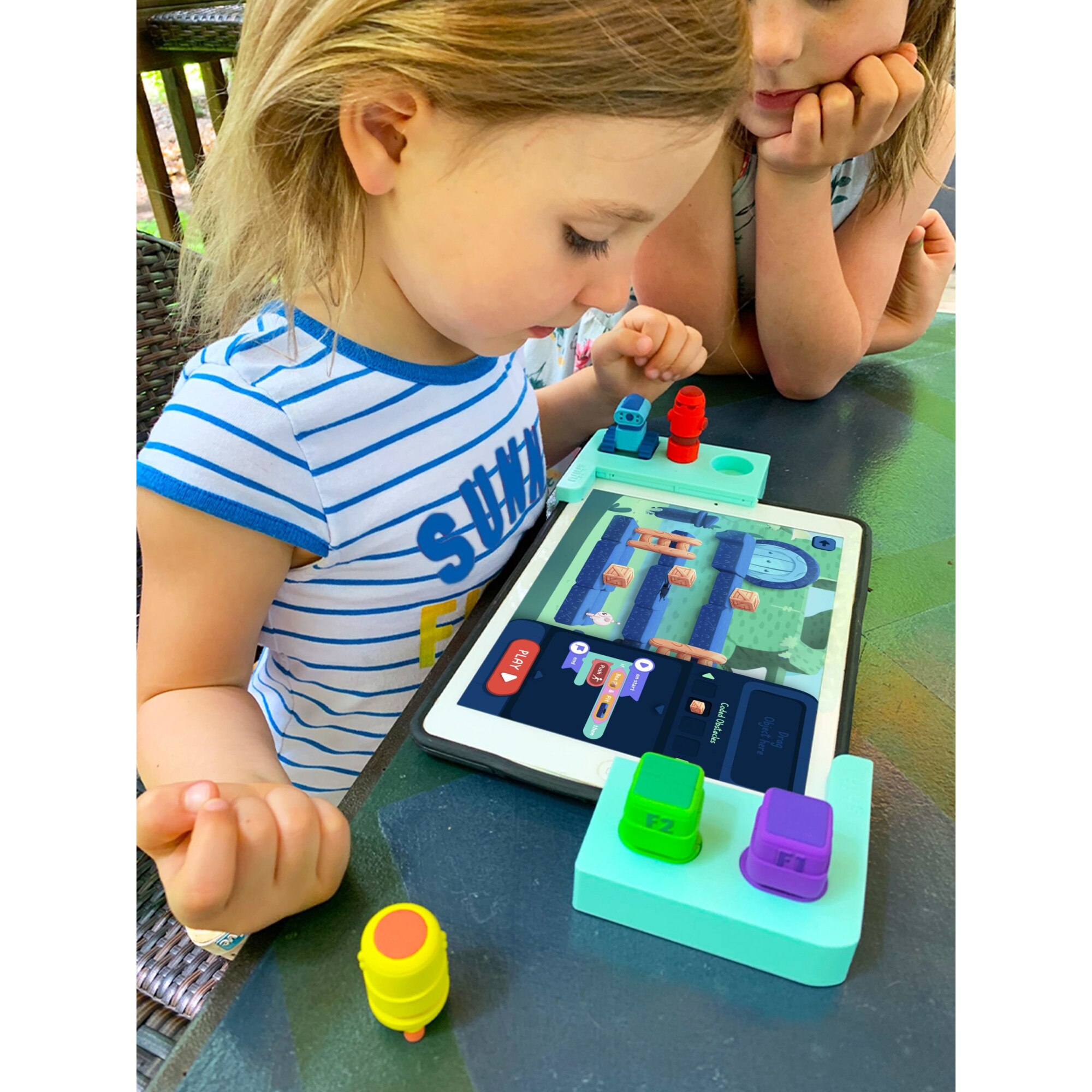 Игра с добавена реалност, PlayShifu, Tacto Coding - eMAG.bg