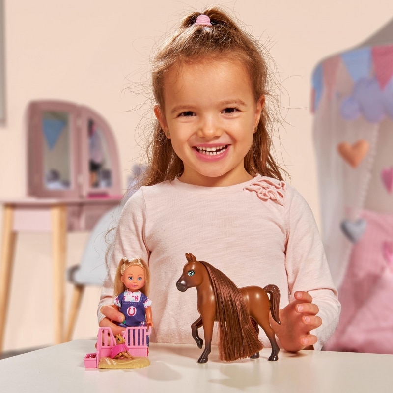 A baba, Simba, Doktor Évi és a vemhes kanca, 3 éves, Multicolor - eMAG.hu