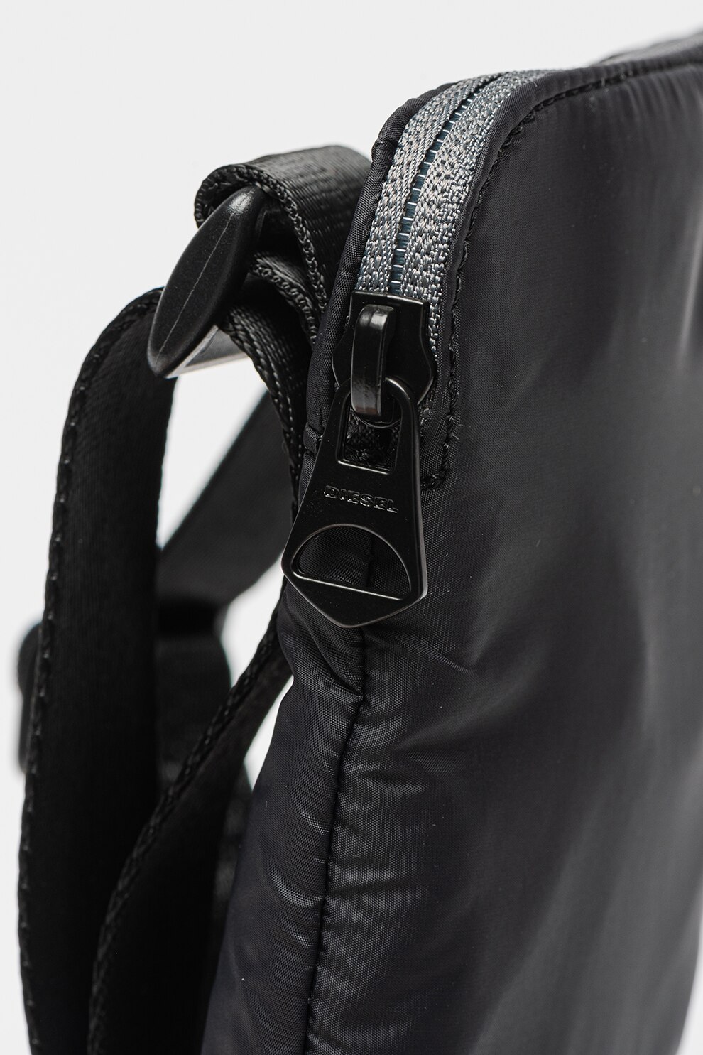 Diesel, Geanta crossbody cu aplicatie logo F-Discover, Negru stins ...