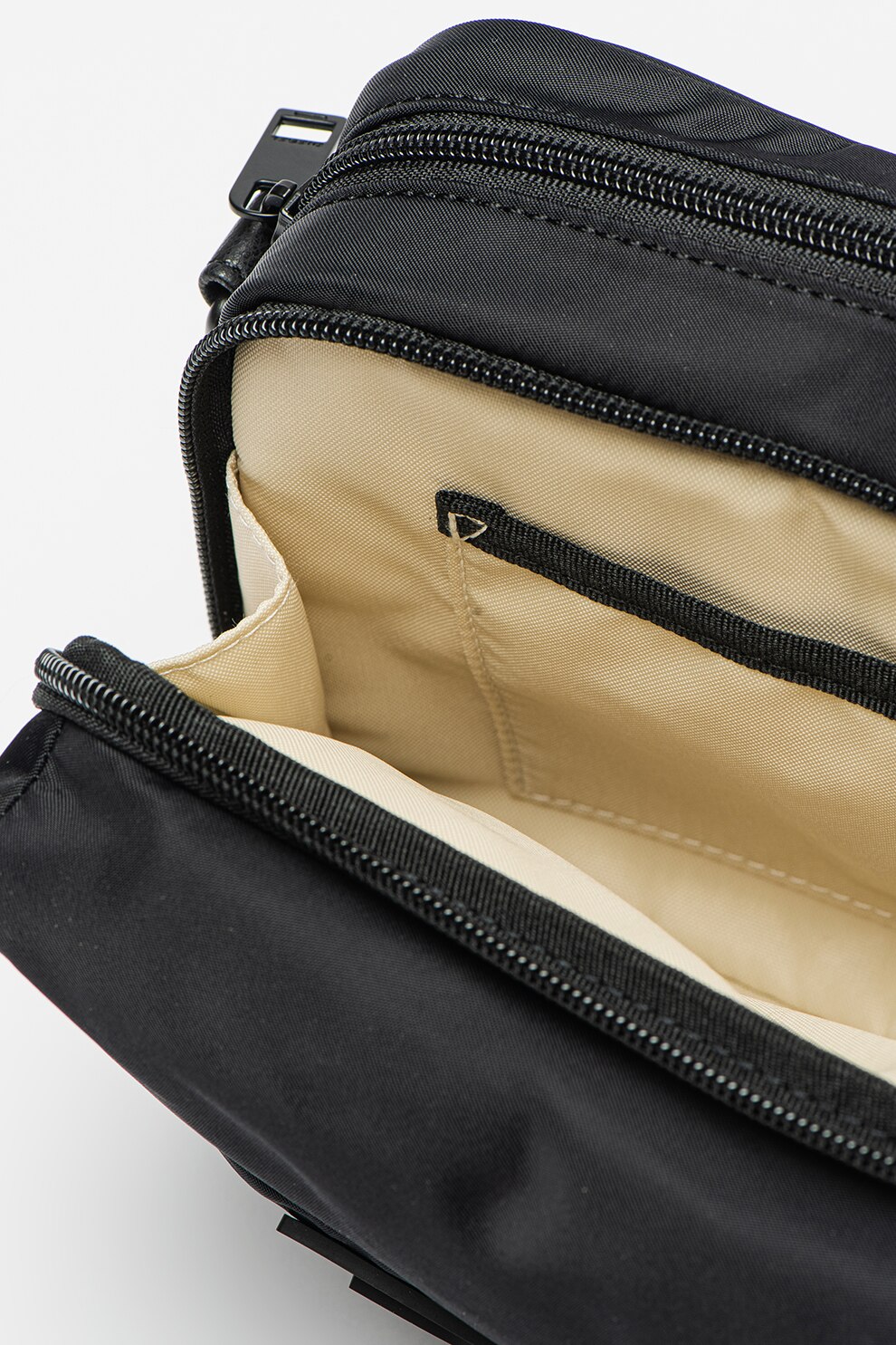 Diesel, Geanta crossbody cu logo Farah, Negru - eMAG.ro