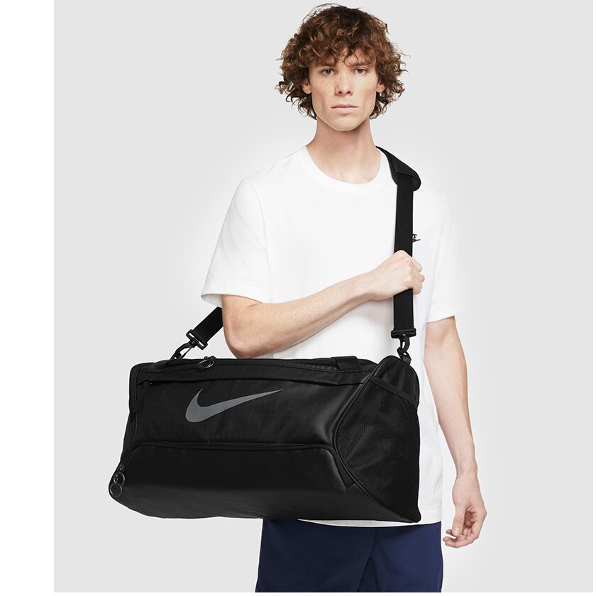 Geanta sport Nike Brasilia 9.5 M Wntrzd, 41litri, 58x28x28 cm, negru ...