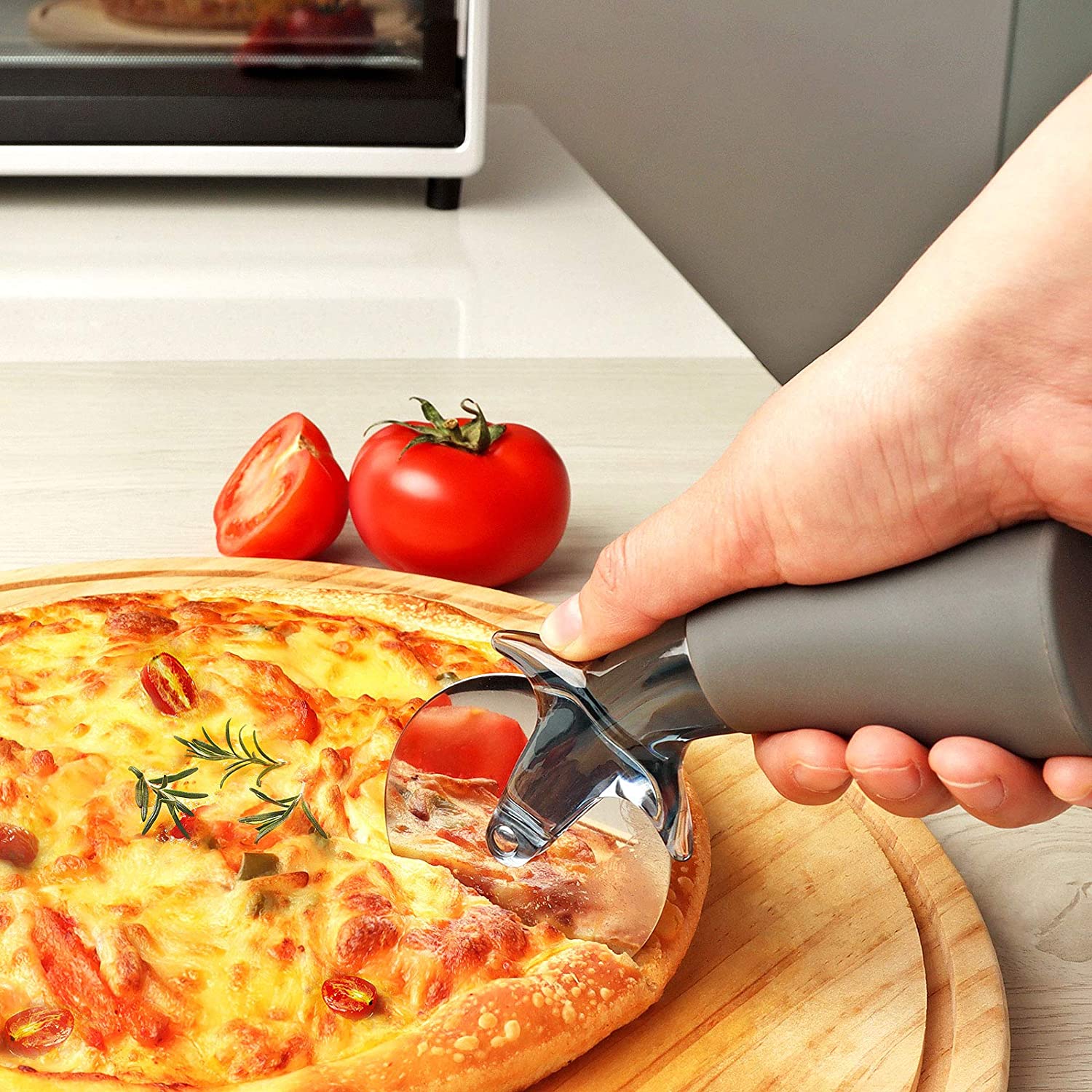 Taietor pizza cu lama din otel inoxidabil cu maner din silicon ...