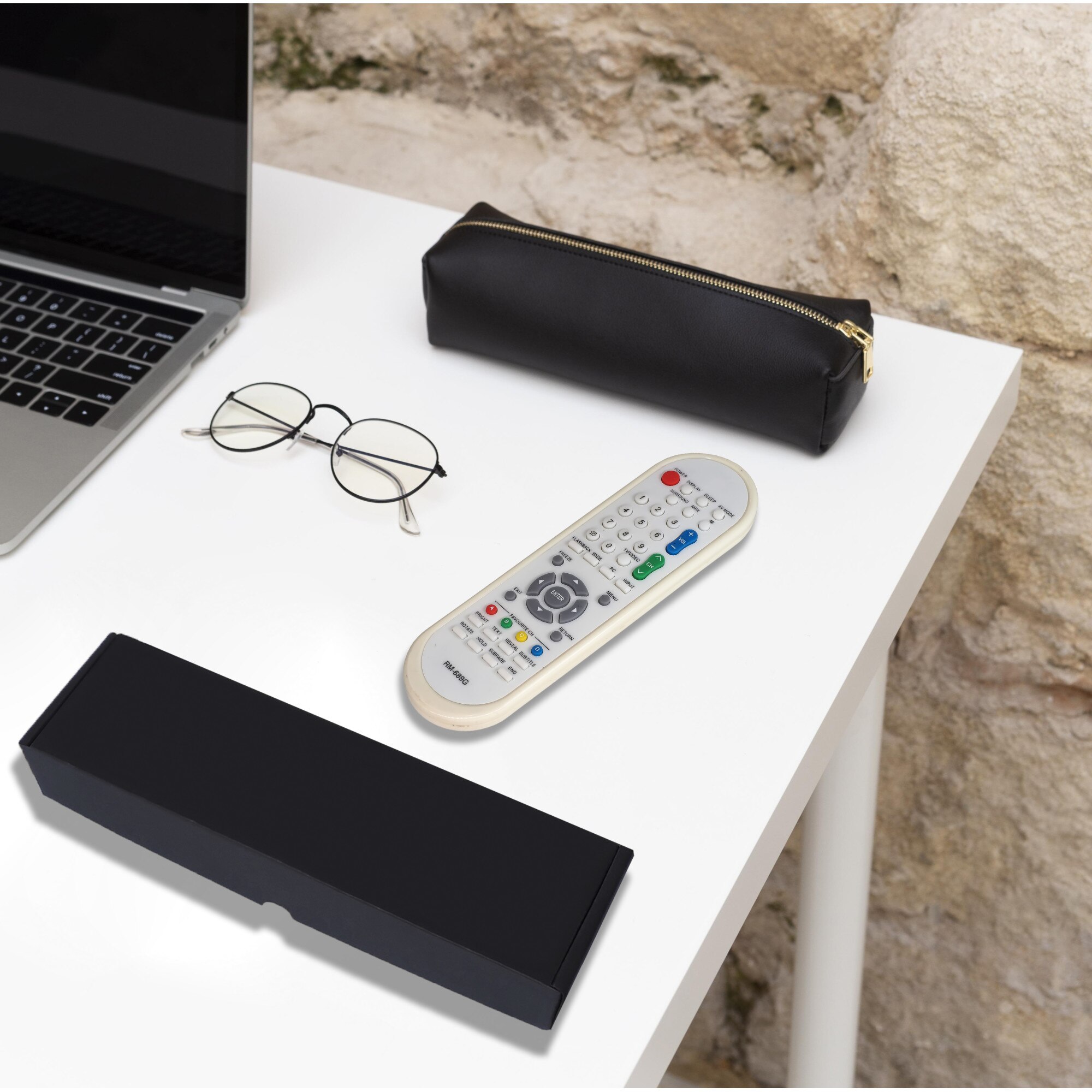 Telecomanda compatibila LCD, Sharp, RM-689G, cu functia FREEZE, alba ...