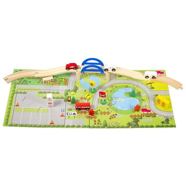 Circuit auto cu masinute, pietoni, semne de circulatie, din lemn, 40 ...