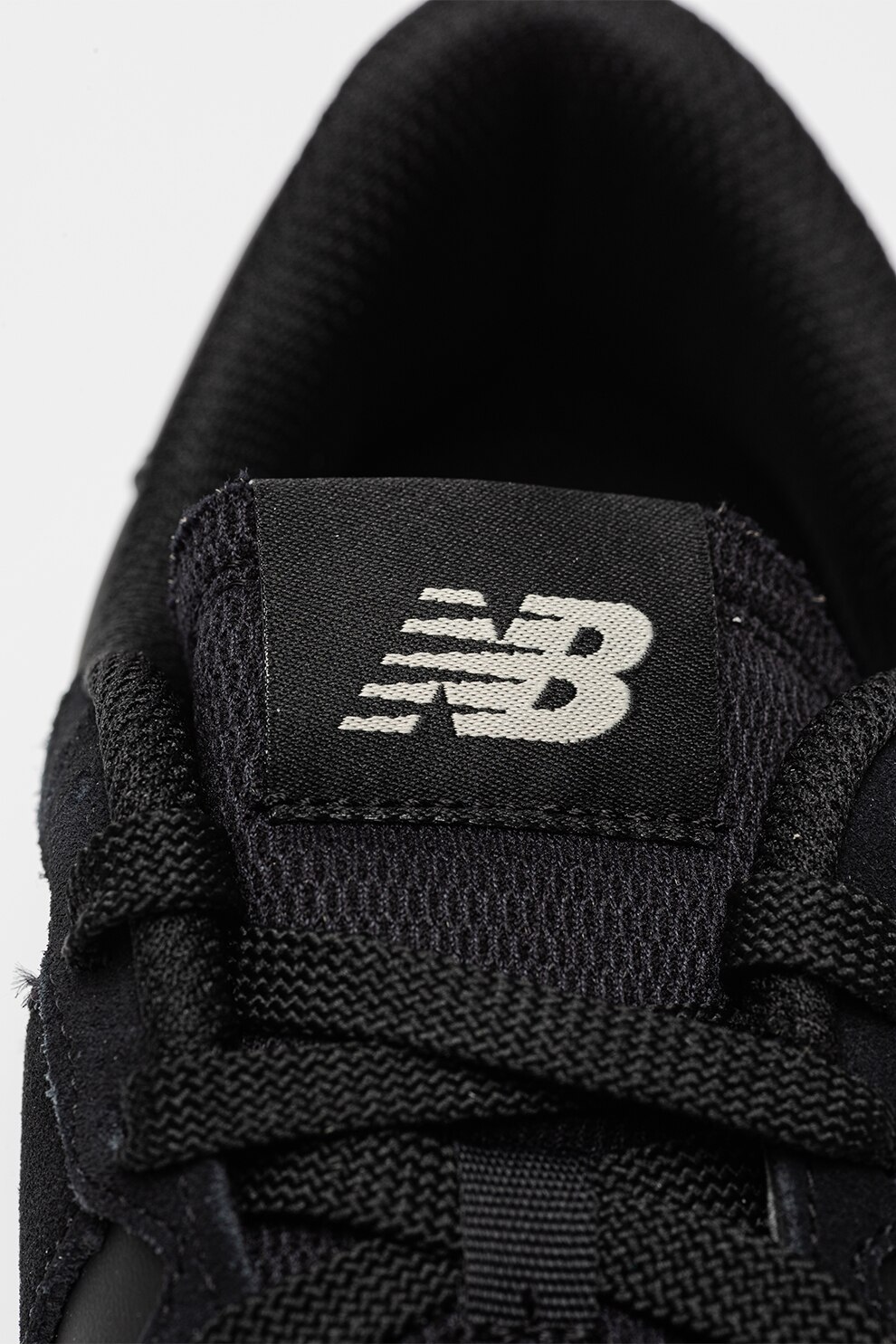 New Balance, Pantofi sport de piele si piele intoarsa cu logo 237 ...