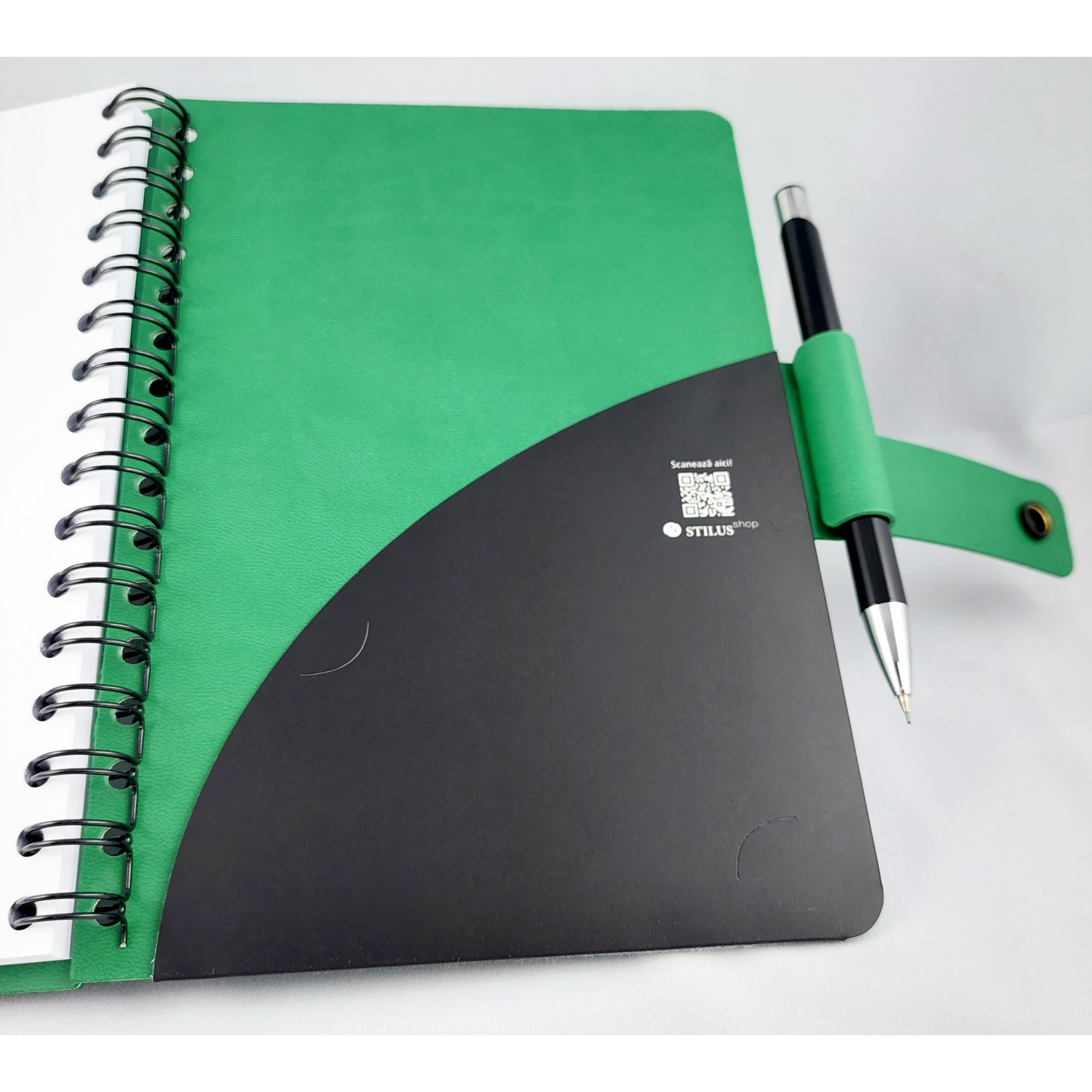 Agenda notes A5 Premium cu foi albe veline, coperta flexibila cu clapa ...