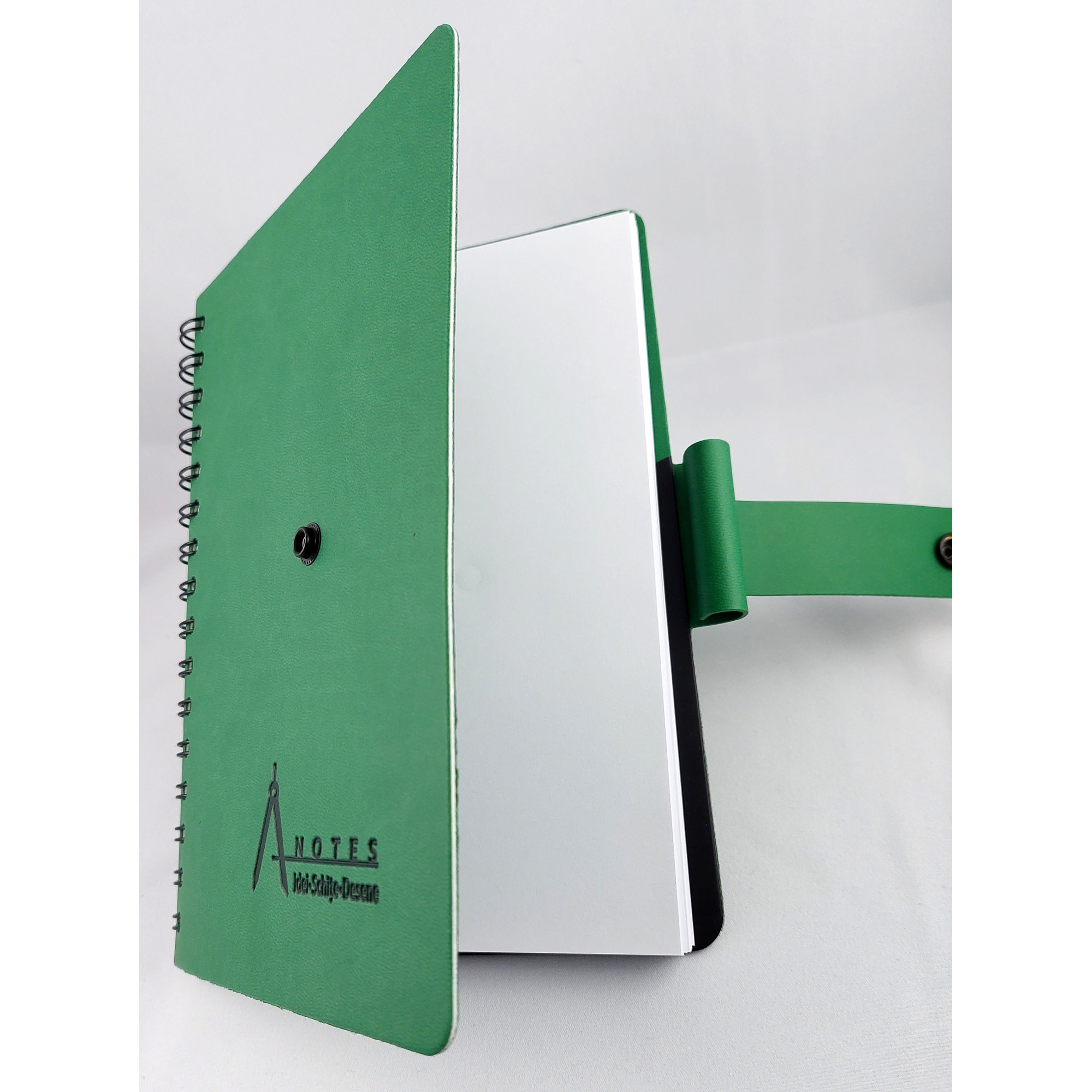 Agenda notes A5 Premium cu foi albe veline, coperta flexibila cu clapa ...